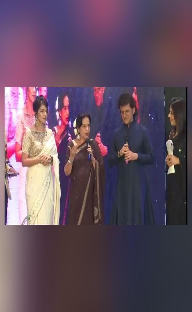 Doordarshan news anchor Salma Sultan walks the ramp at 72 | Fashion ...
