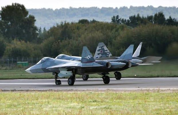 Russia's most advanced Su-57 fighter jet crashes during trial | World ...