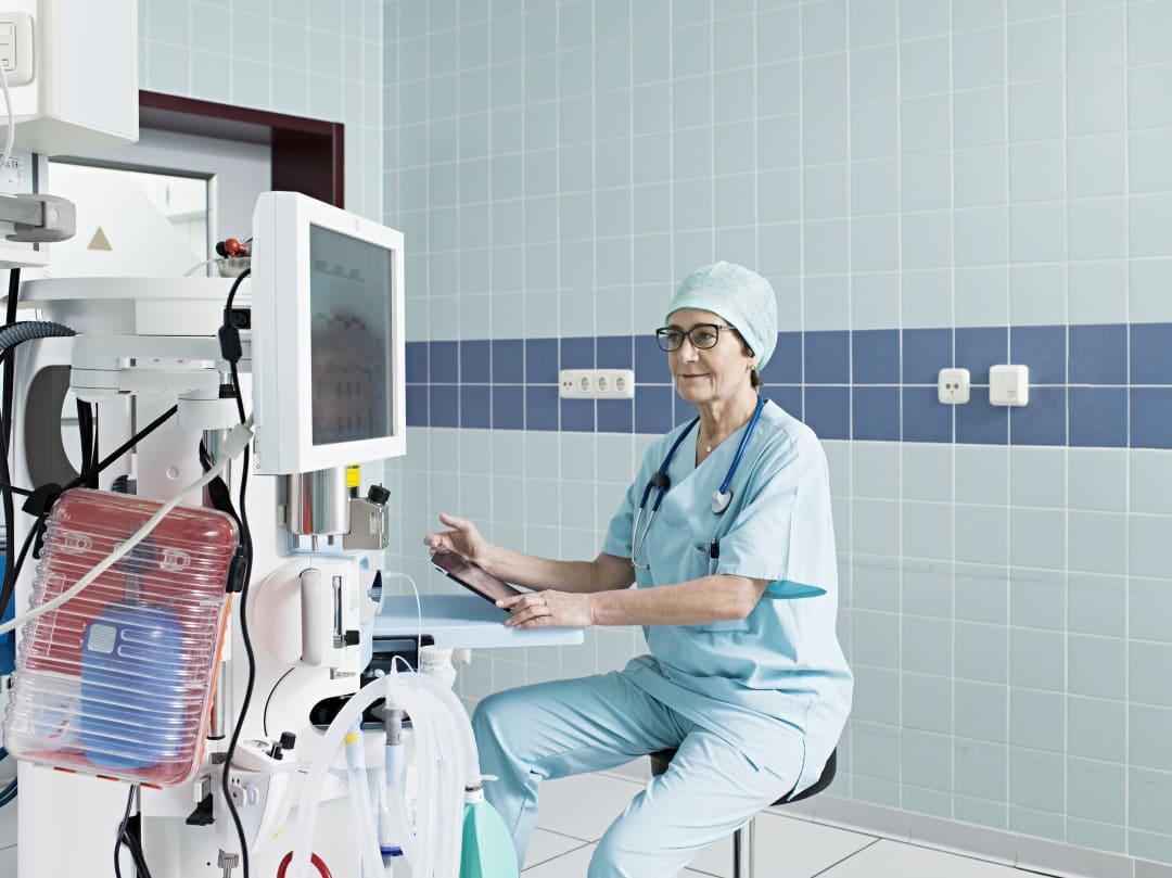 German army donates 60 ventilators to UK to fight COVID-19 pandemic ...