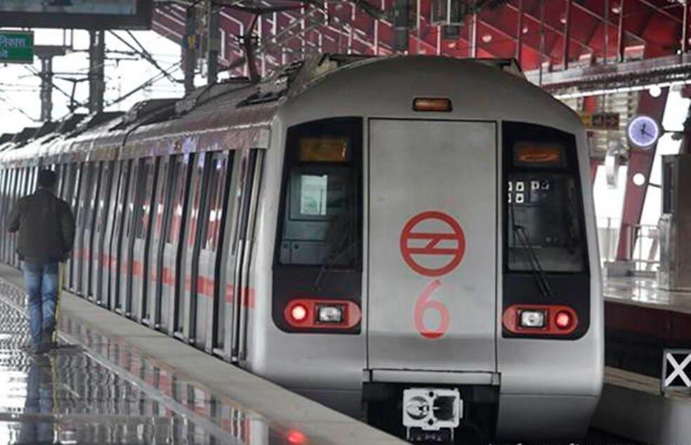 No tokens for Delhi Metro passengers, use smart cards: Transport Min ...