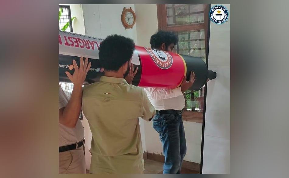 Indian man makes world's largest marker pen; Guinness shares video ...