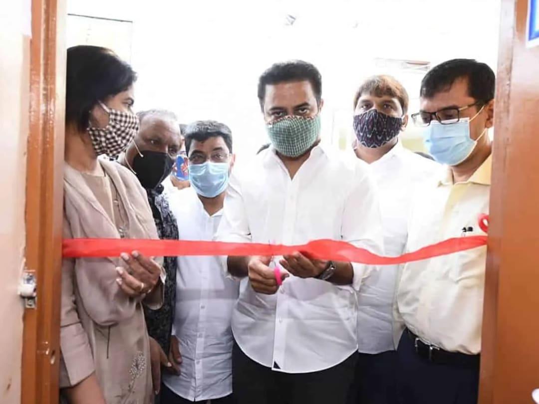 KT Rama Rao, Hyd Mayor inaugurates 24 Basthi Dawakhanas across GHMC ...