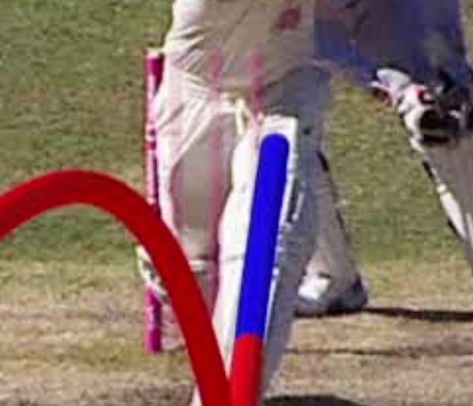 Mysterious 4th stump making an appearance on replays: Aakash on Hawk-Eye
