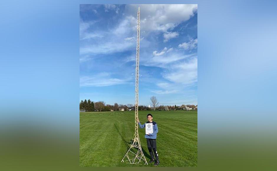 US boy builds world's tallest popsicle stick structure, sets record ...