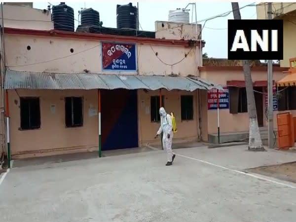 70 inmates, 5 employees of Odisha jail test COVID-19 positive ...