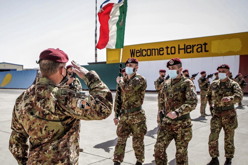 Italian soldiers leave Afghanistan after 20 years of deployment