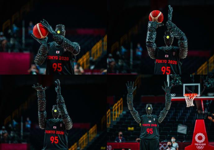 Robot shoots perfect basketball throws during halftime at Tokyo ...