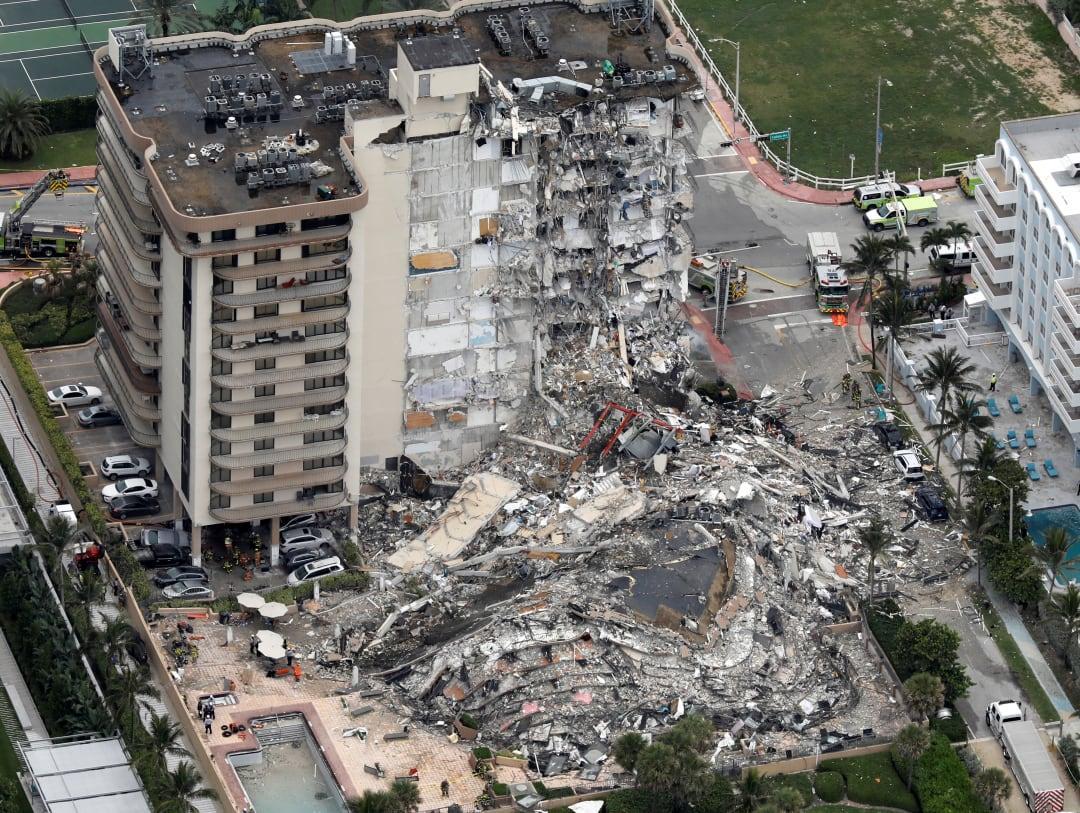 Death toll rises to 22 in US building collapse; 2nd tower evacuated ...
