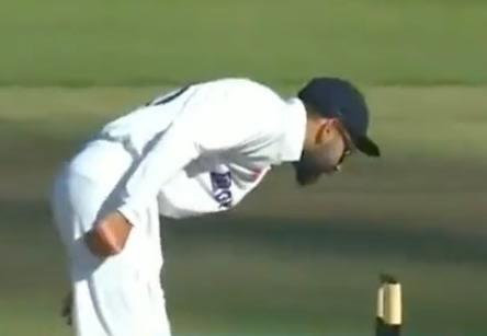 Kohli gets angry, goes near stump mic & speaks against broadcaster ...