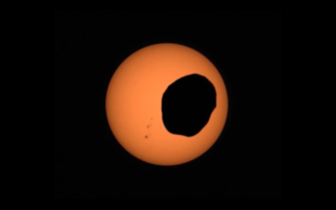 NASA shares video of solar eclipse on Mars that lasted 40 secs ...
