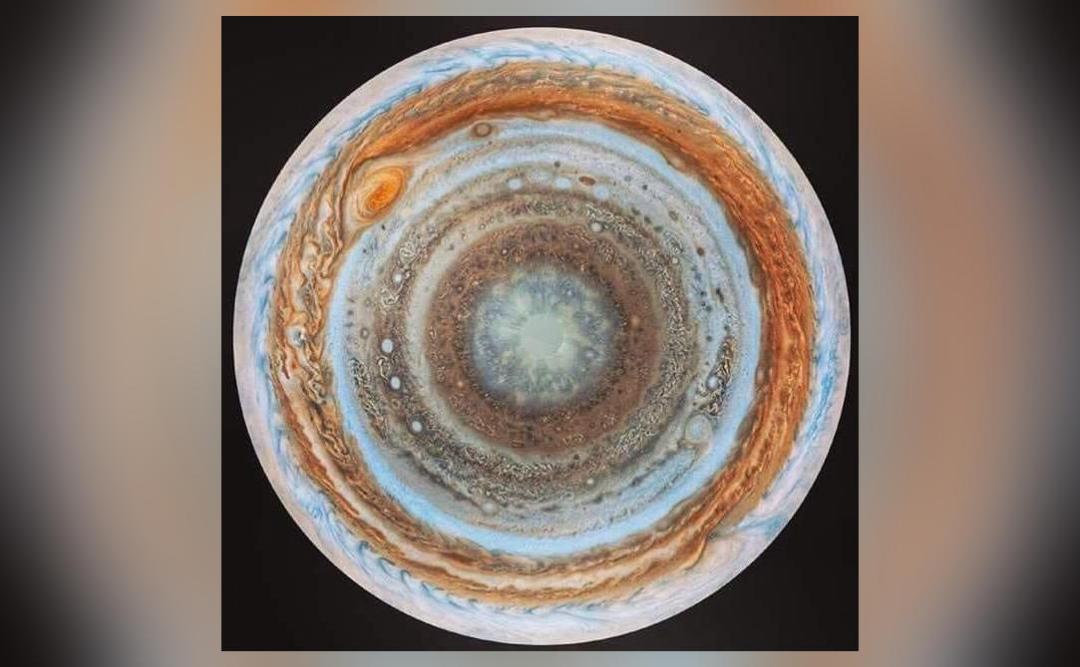 Old picture of Jupiter goes viral, IFS officer compares it to 'plain ...