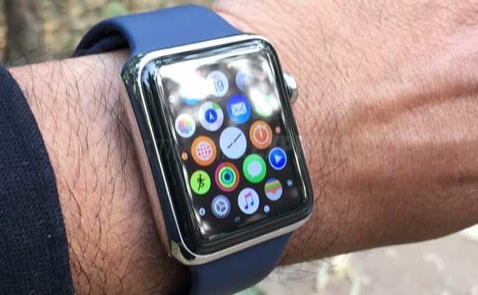 Government issues high severity warning for some Apple Watch users ...