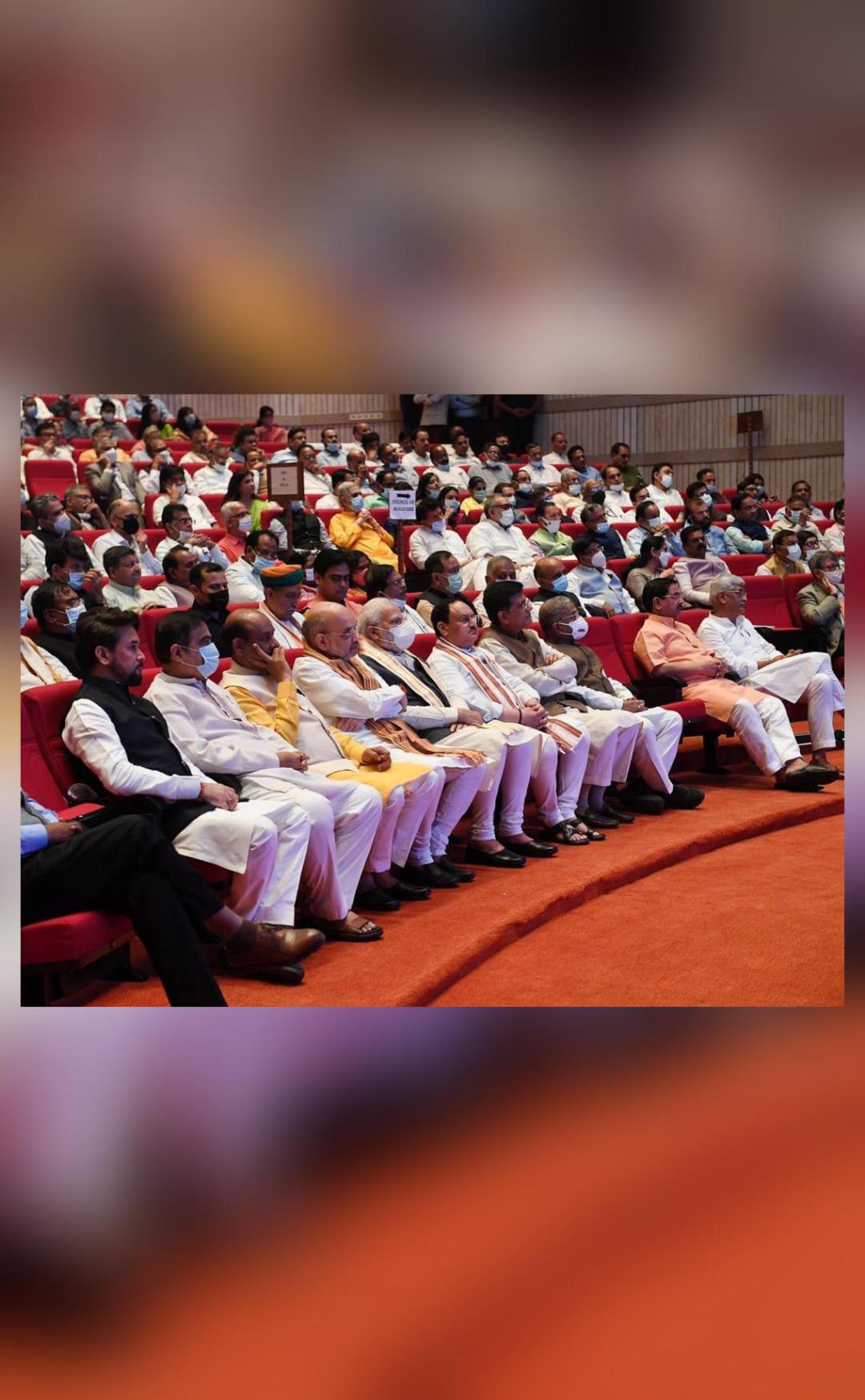 PM, Union ministers attend screening of Doordarshan serial 'Swaraj ...