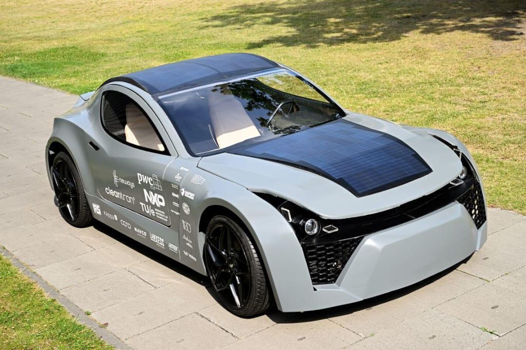 Dutch students create 3D-printed EV that captures more carbon than it emits