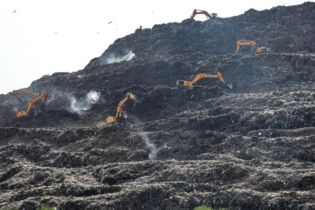 Delhi's landfill sites went down by 462% in just 4 months: LG office
