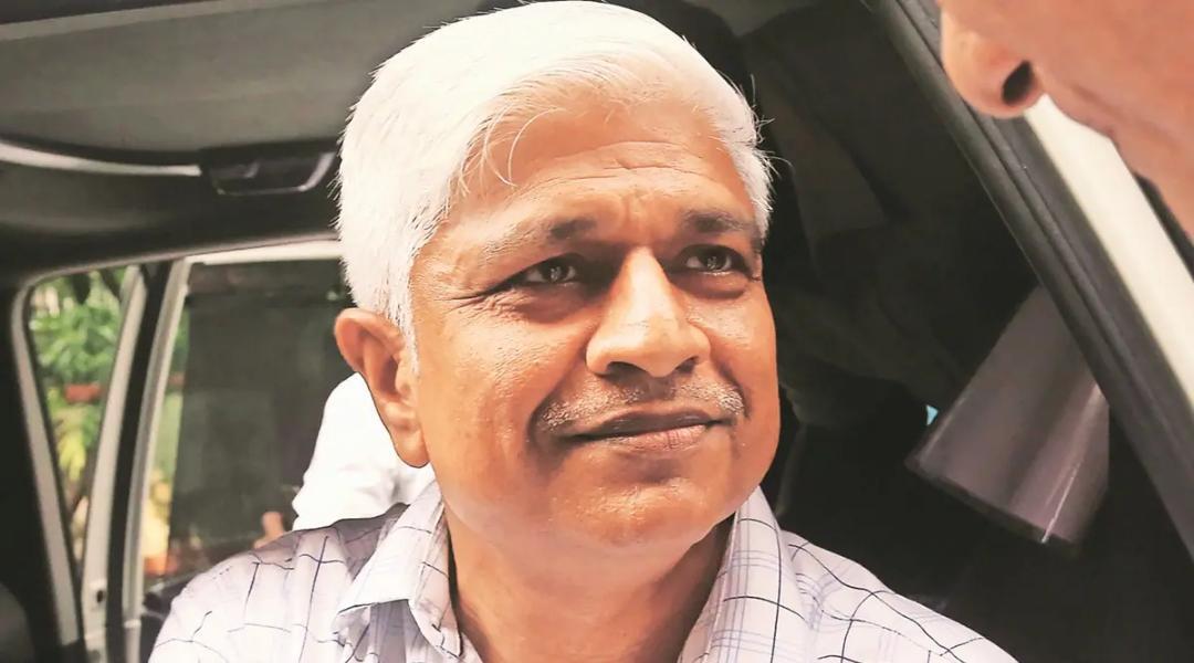 President accepts Delhi minister Rajendra Pal Gautam's resignation | Politics News | Inshorts