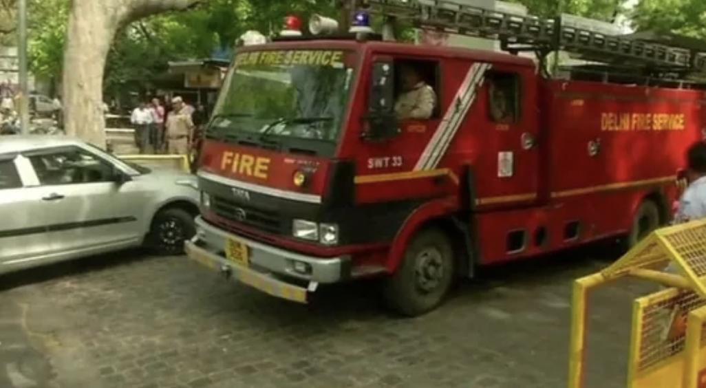 We are prepared to tackle incidents on Diwali: Delhi Fire Service ...