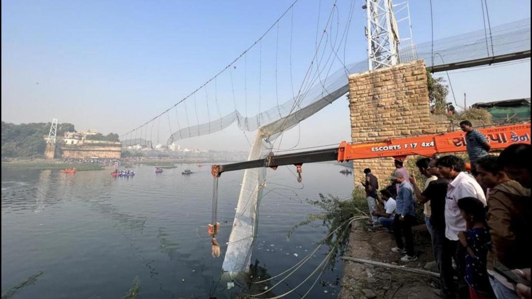 4-year-old boy survives Morbi bridge collapse, orphaned after his ...