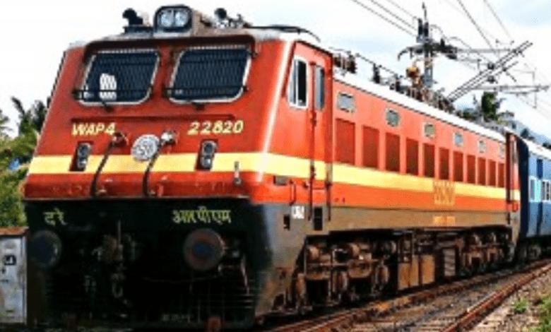 Tipu Express between Bengaluru & Mysuru renamed as Wodeyar Express | National News | Inshorts