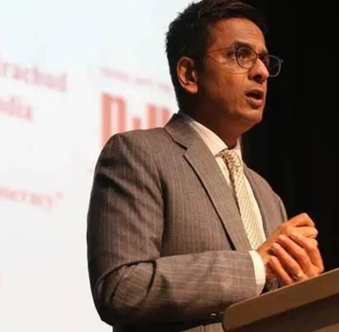 Serving people is my priority: Justice Chandrachud after taking oath as ...