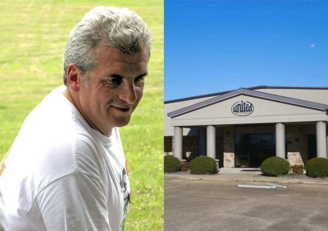 US firm's owner disappears after firing all 2,700 workers via texts ...