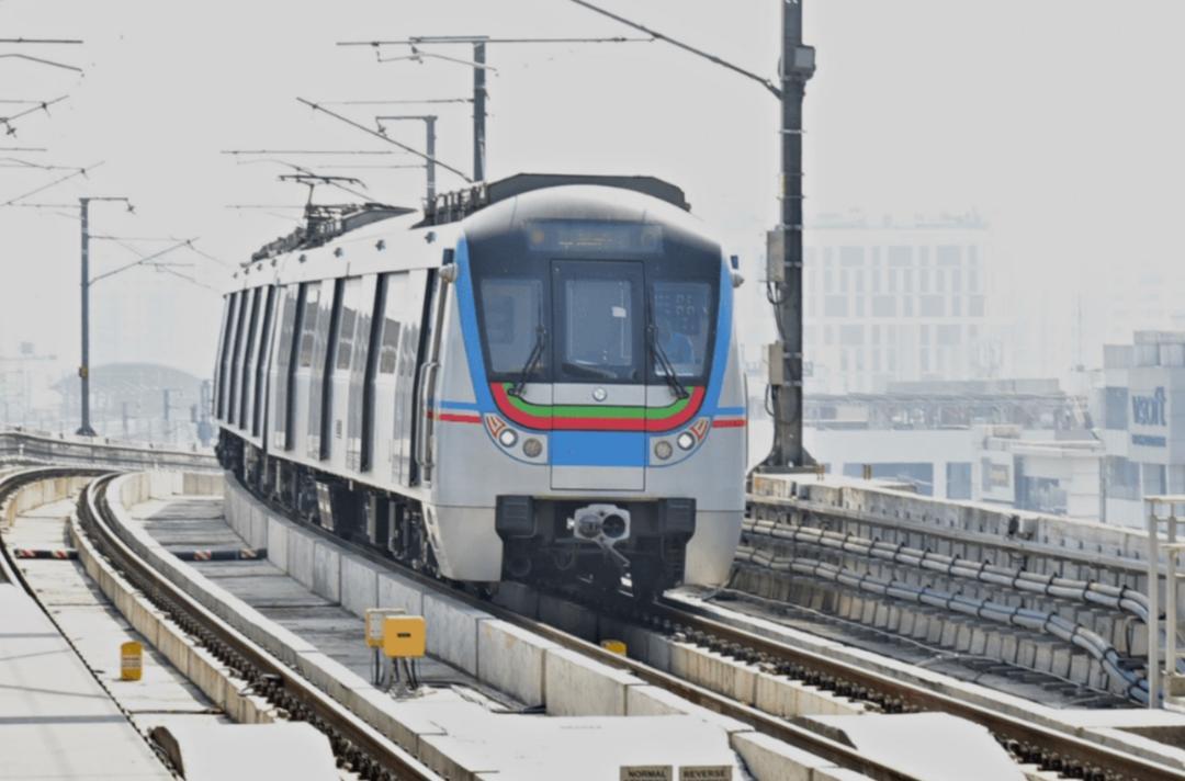 Hyd Metro ticketing staff call for strike demanding hike, services hit ...