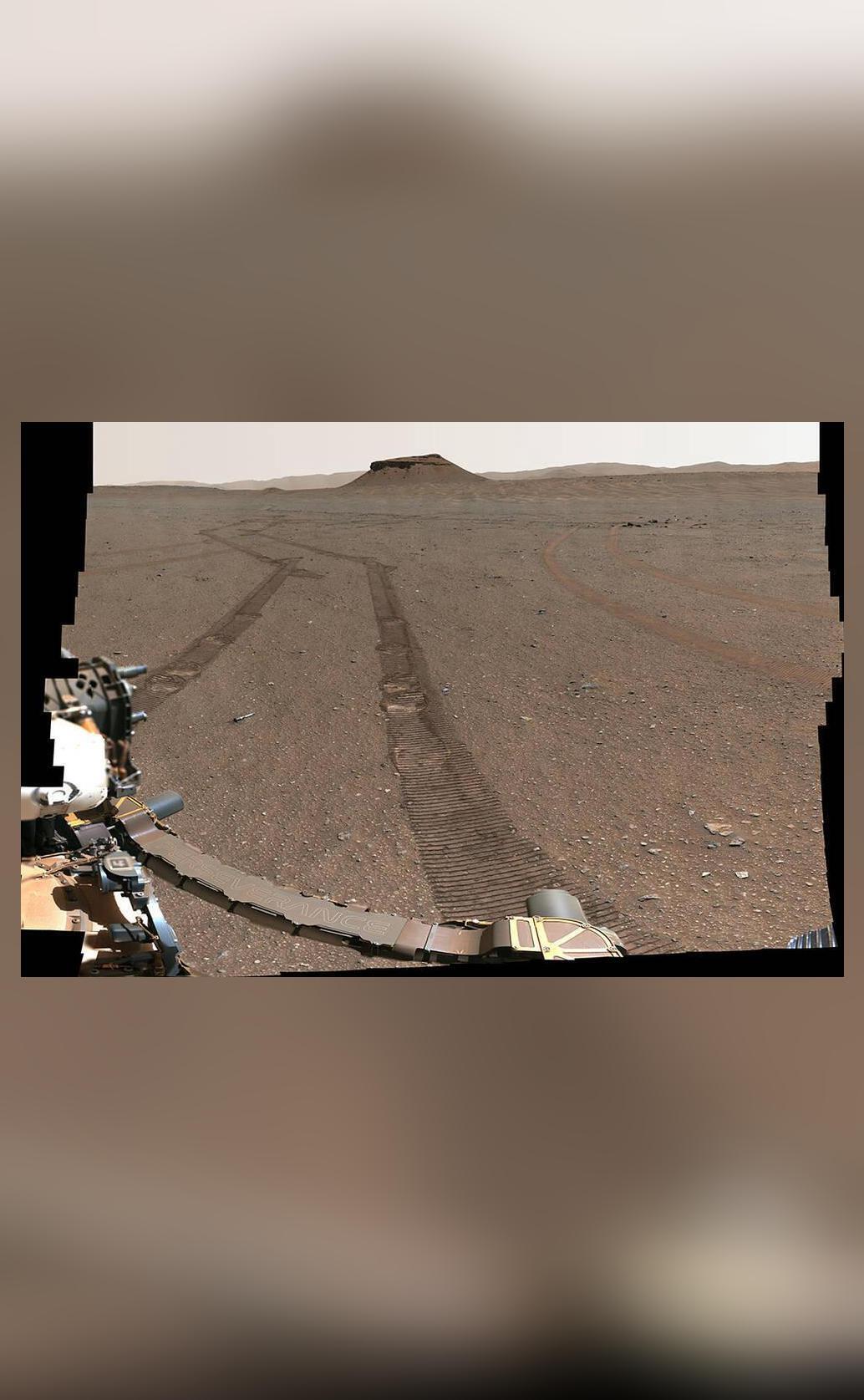 NASA shares pic made of 368 images showing Mars sample collection ...