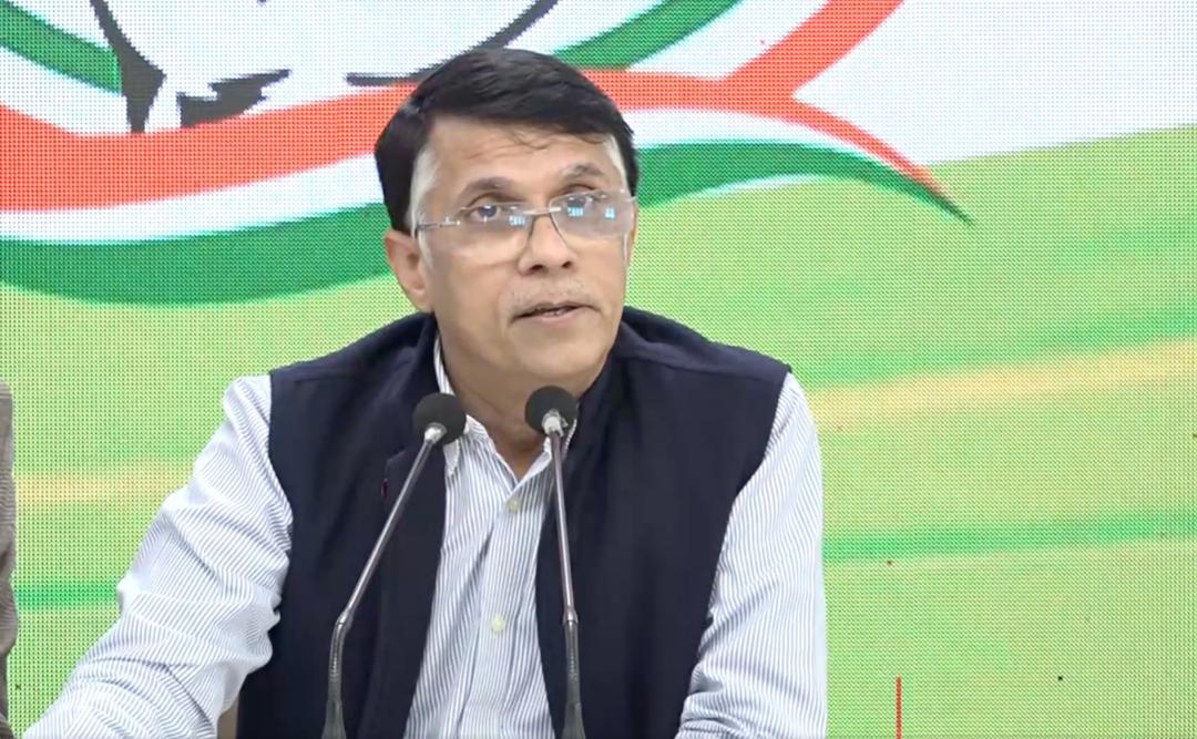 Time to change LIC's slogan to 'zindagi ke saath thi, ab Adaniji ke ...