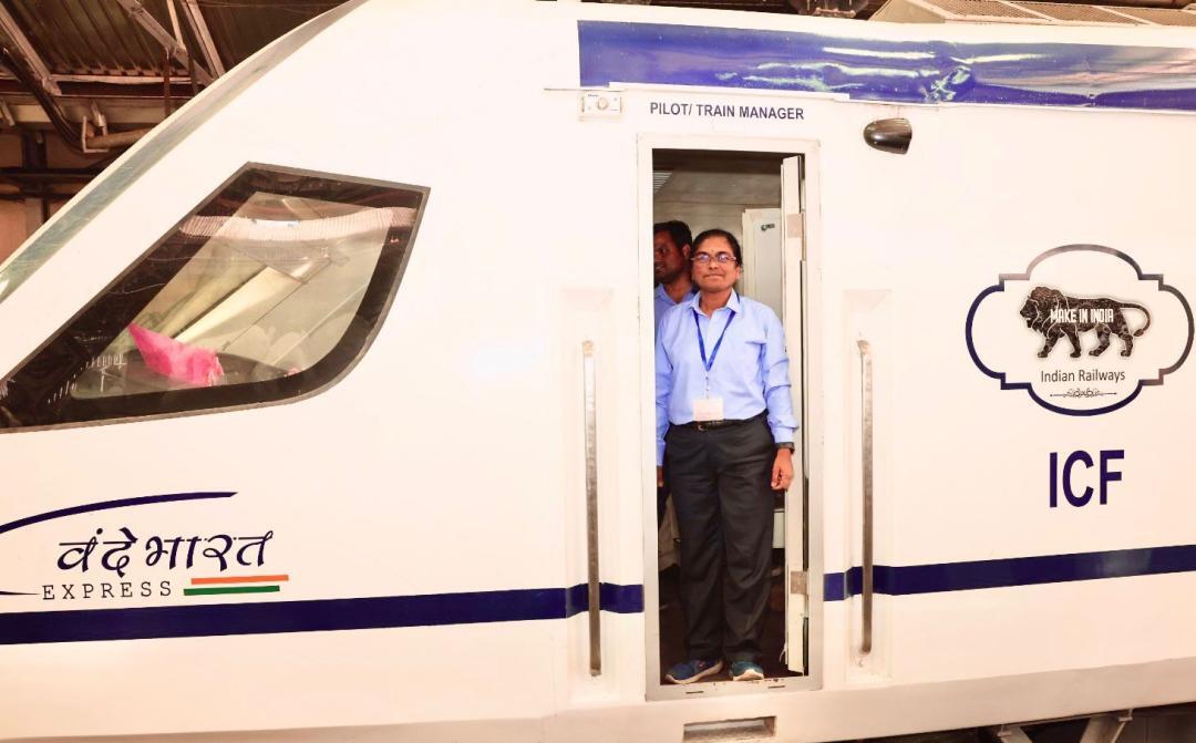 Asia's 1st woman loco pilot Surekha becomes 1st female to drive Vande ...