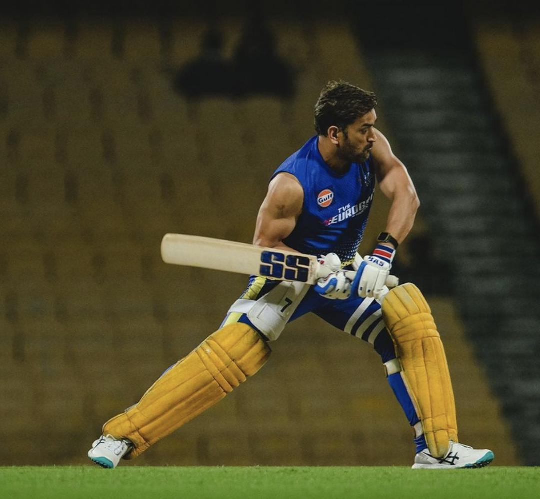 Pic of MS Dhoni's biceps while batting goes viral