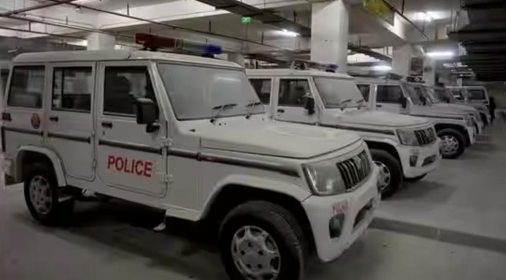 55 unused UP Police cars kept at Noida Haat for past few weeks ...
