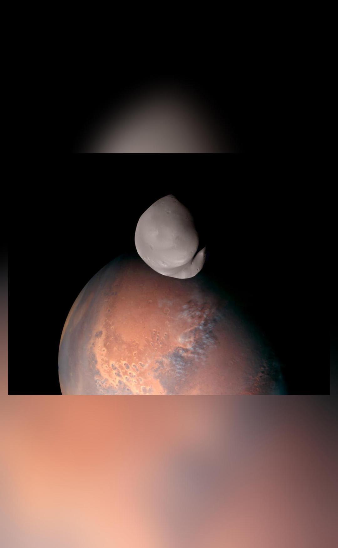 Clearest pic of Mars' mysterious 'lumpy' Moon captured | Science News ...