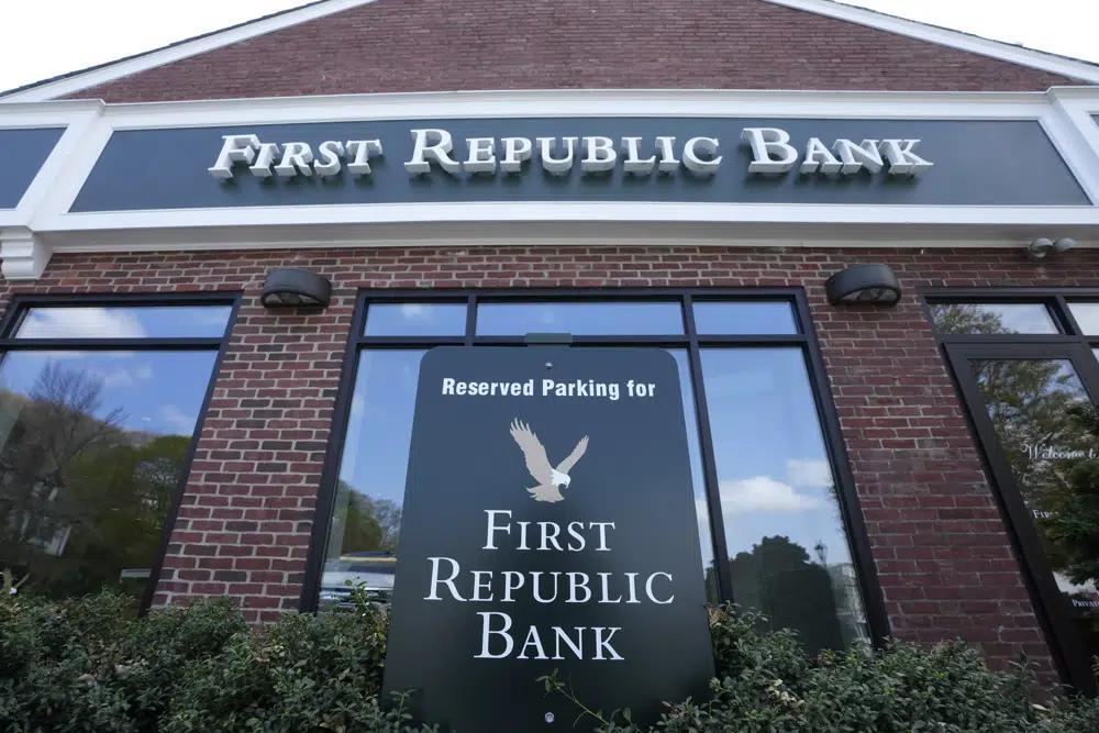 US regulators prepare to seize, sell First Republic Bank: Report ...