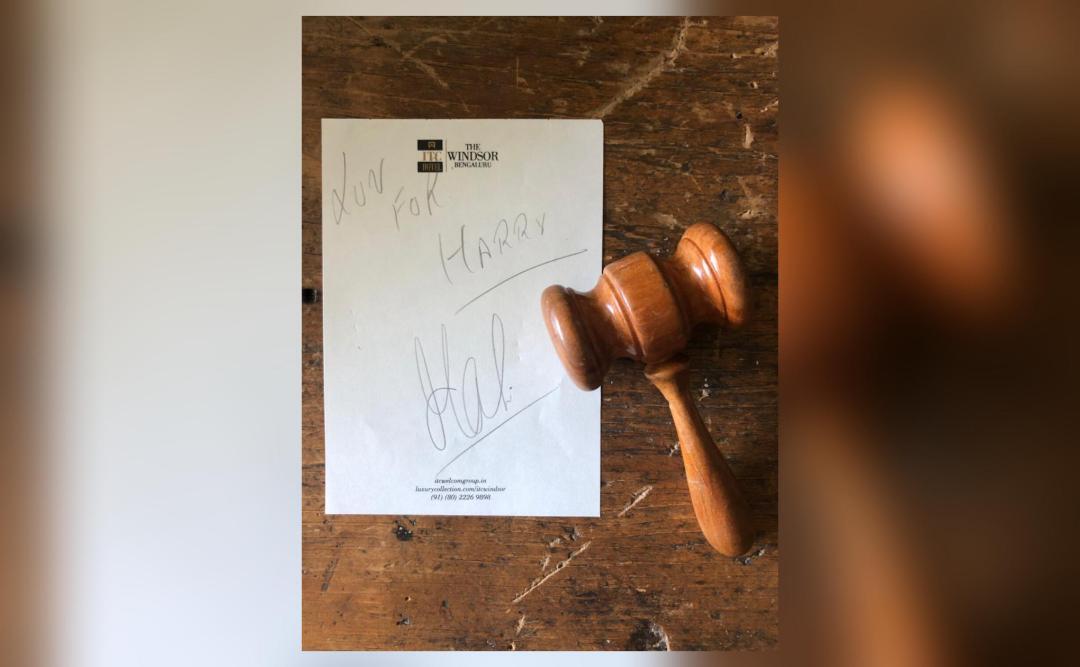 Auctioneer who sold MS Dhoni in 1st-ever IPL auction shares pic of ...