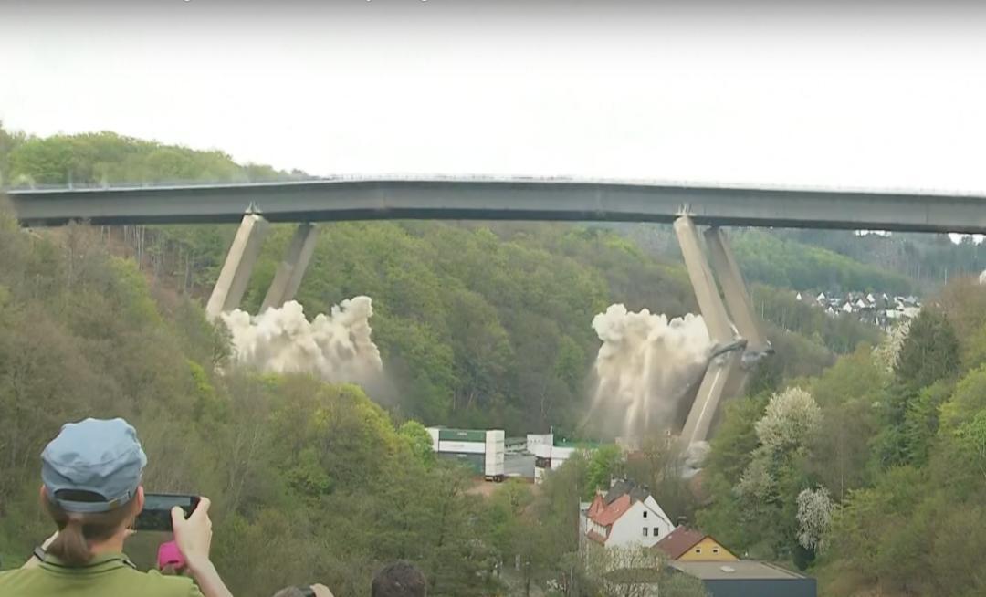450-metre-long German bridge demolished using 150 kg explosives