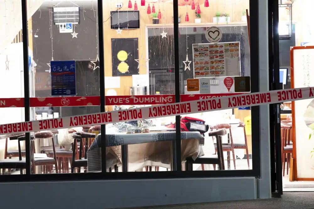 Man with axe attacks diners at Chinese eateries in NZ, 4 injured | World News | Inshorts
