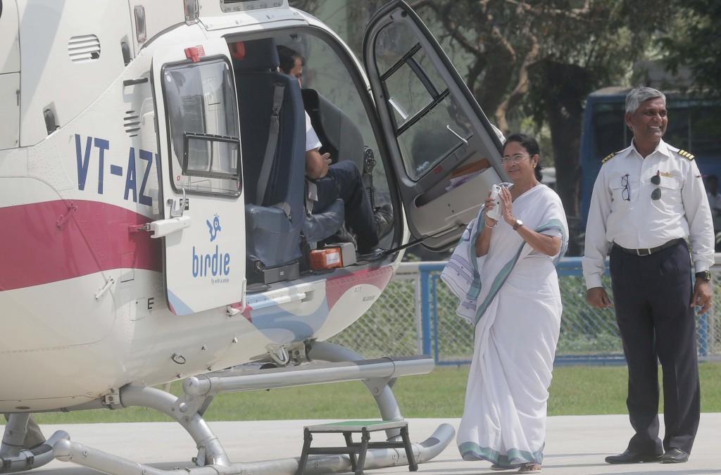 West Bengal CM Mamata Banerjee's helicopter makes emergency landing
