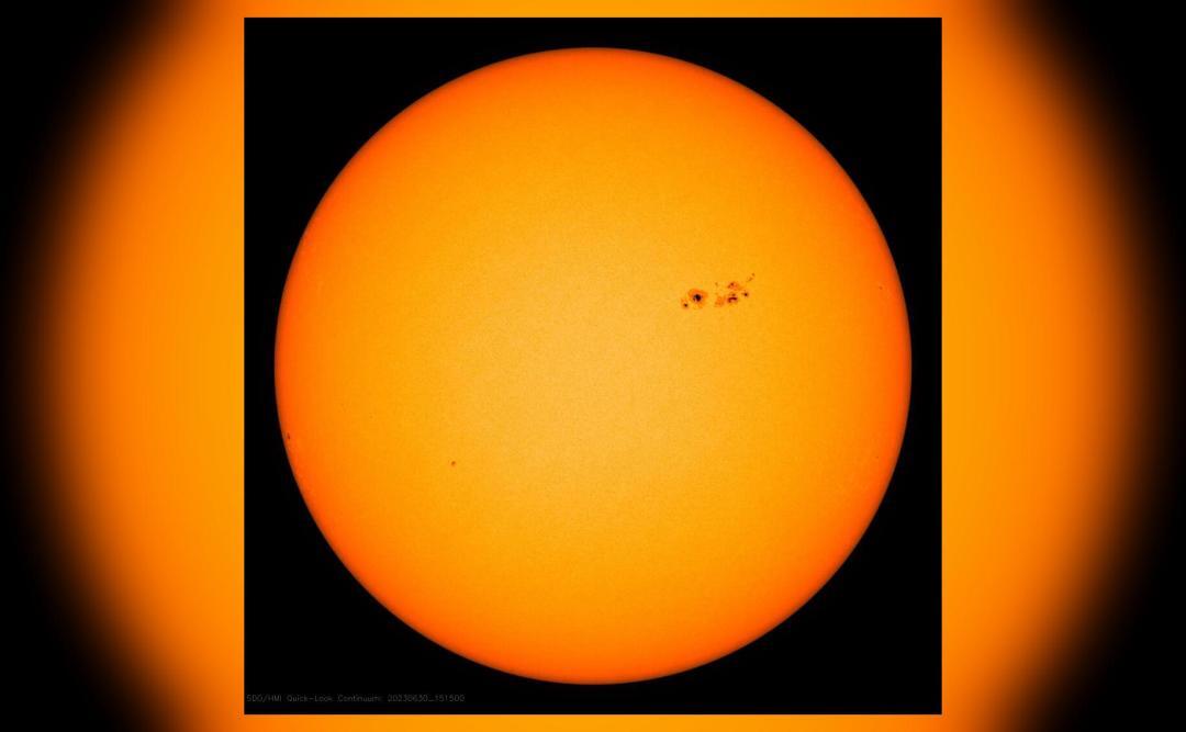 Dark spot more than 10 times wider than Earth appears on Sun, pic surfaces