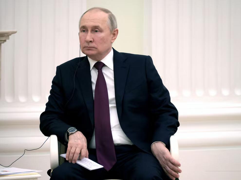 Russia buying back military weapon parts exported to India: Report