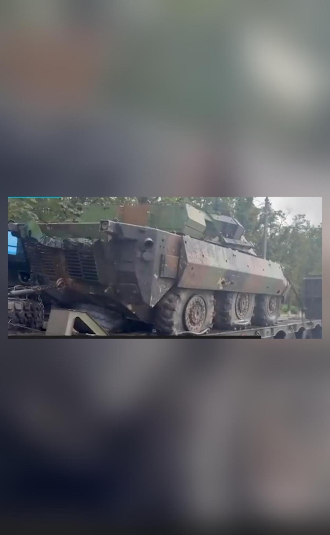 Russian troops parade captured French tank in Ukraine; video out