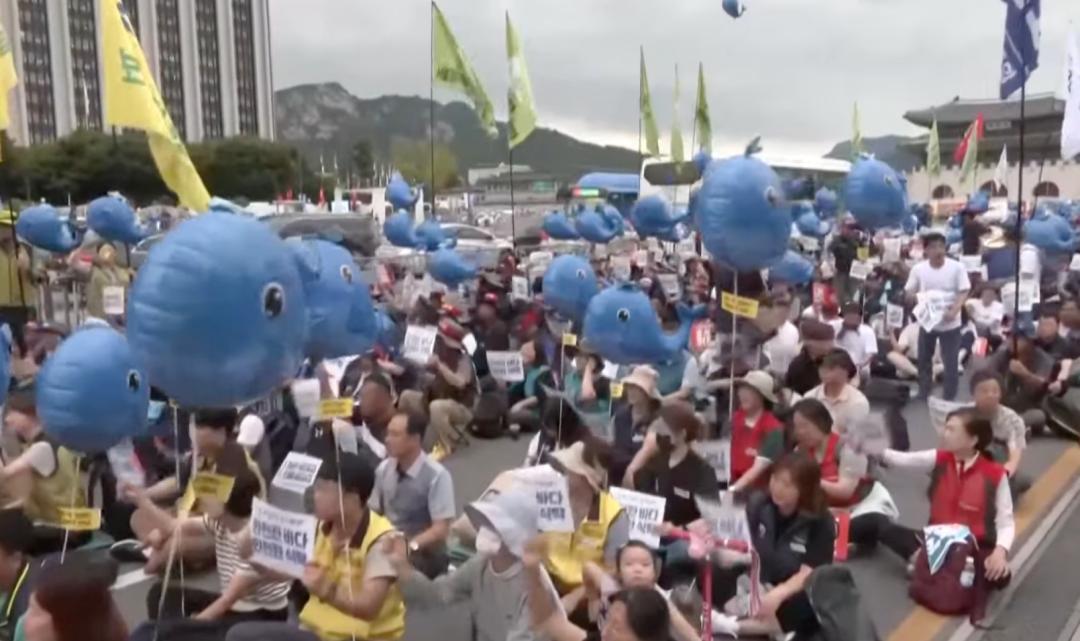 South Koreans protest discharge of wastewater from Fukushima