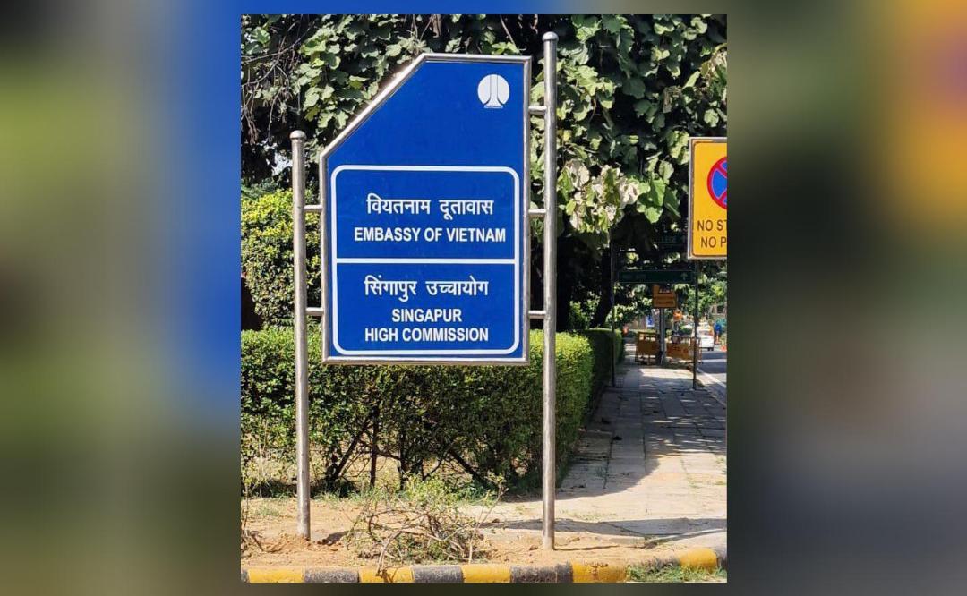 Signboard in Delhi misspells Singapore; country's embassy shares pic