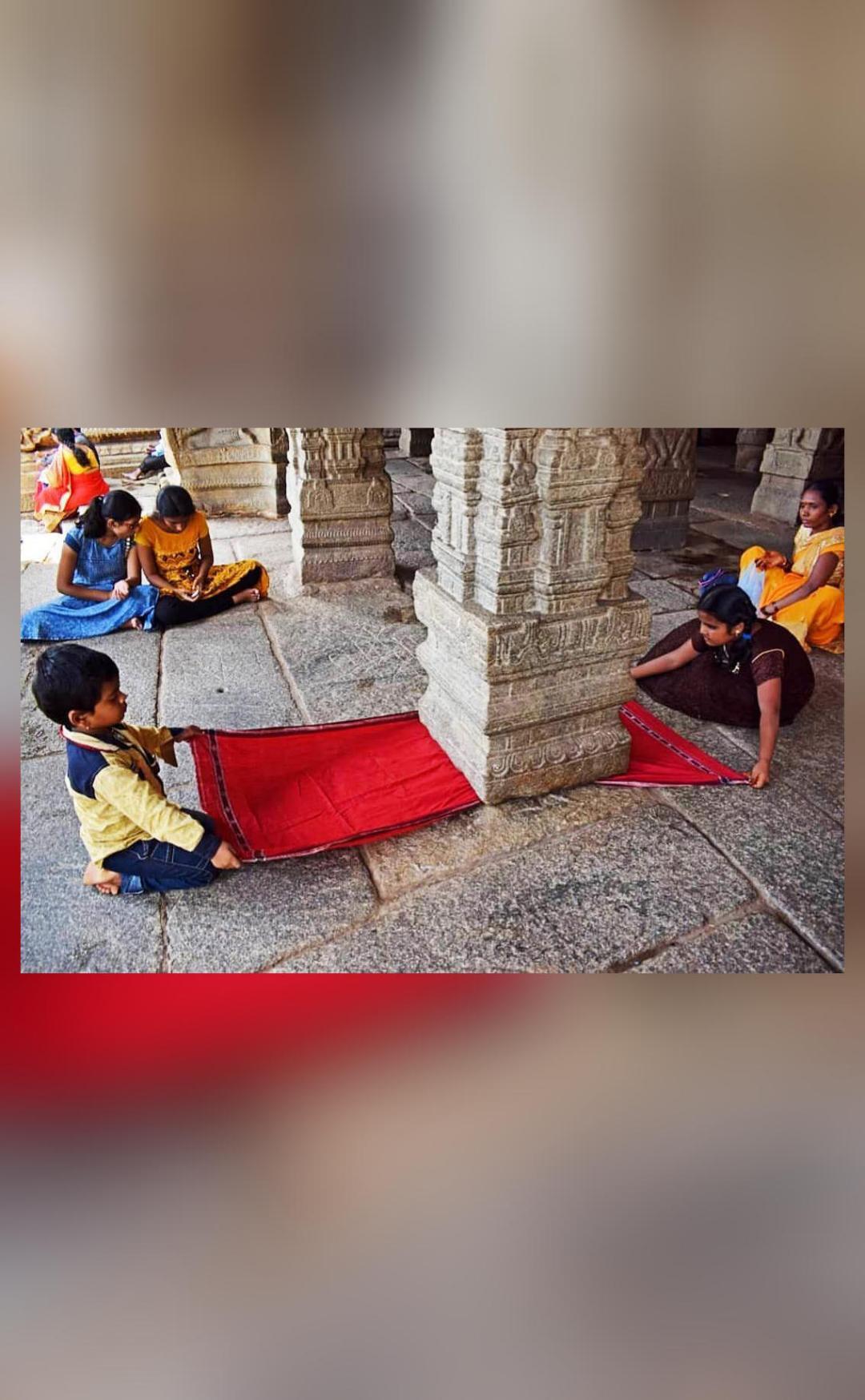 The hanging pillar and legends of the Lepakshi temple | Miscellaneous ...
