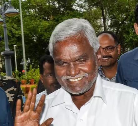 Who's Champai Soren who will replace Hemant Soren as Jharkhand CM? | Politics News | Inshorts