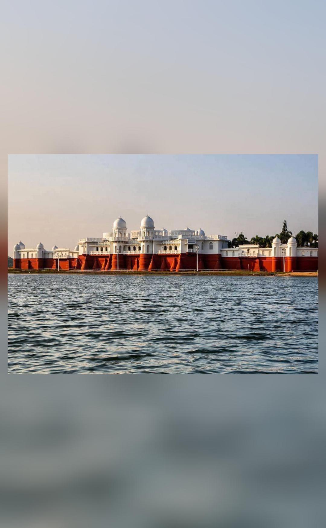 img_1707983196790_168.jpg?