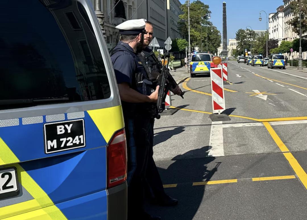 img_1725537075242_619.jpg?