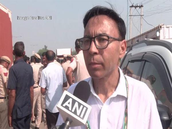 img_1727776774779_821.jpg?