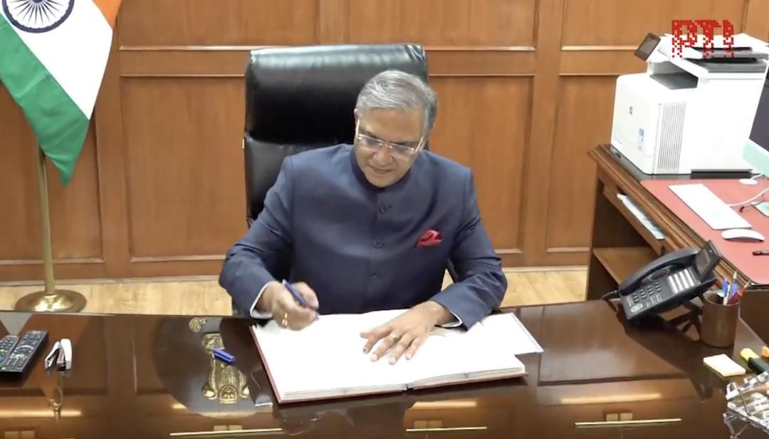Gyanesh Kumar takes charge as the new Chief Election Commissioner ...