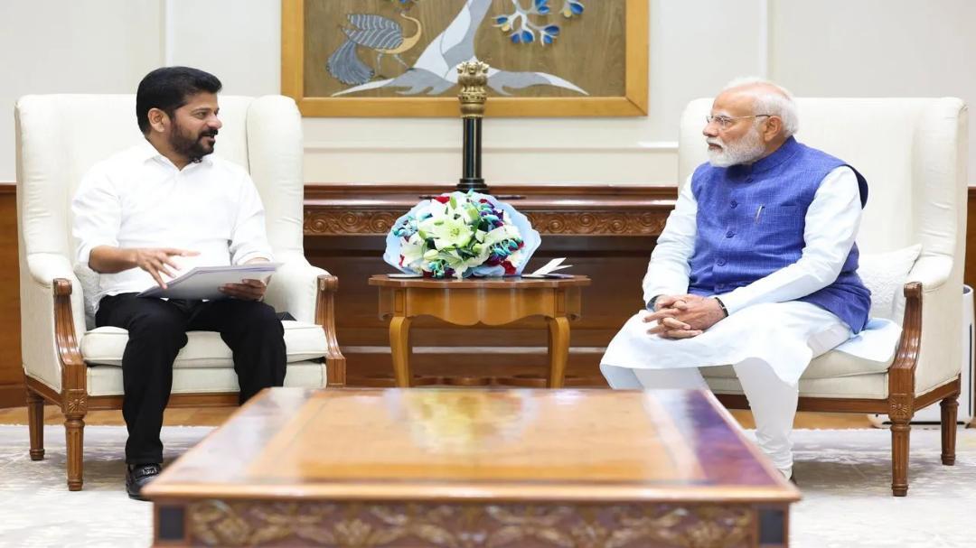 Revanth Reddy seeks support from PM Modi for projects in Telangana ...