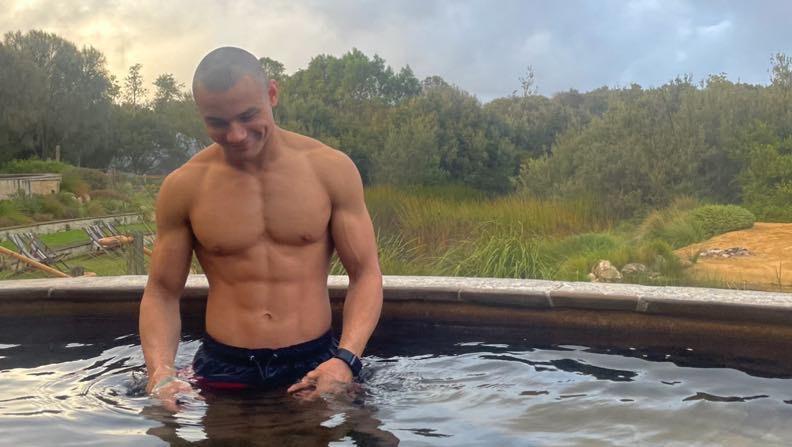 MMA fighter Sendler dies at 21 in Australia from condition caused by ...